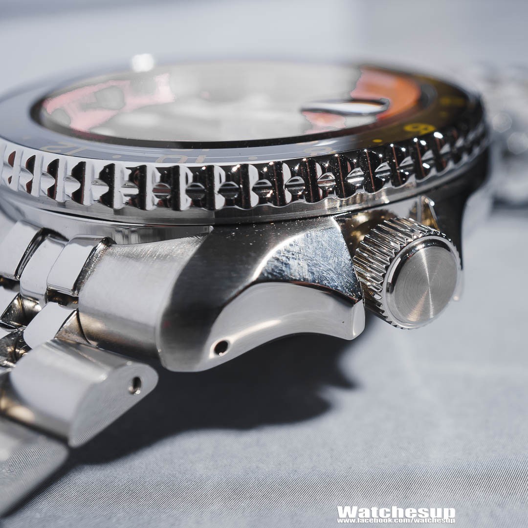 นาฬิกาข้อมือNew Seiko 5 Sports GMT SSK005K